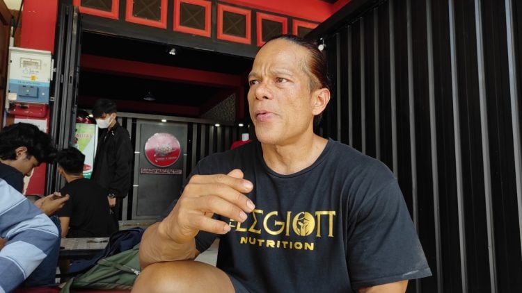 Iwan Samurai Atlet Sumbar Peraih Hattrick Medali Emas PON Resmi Pindah ...