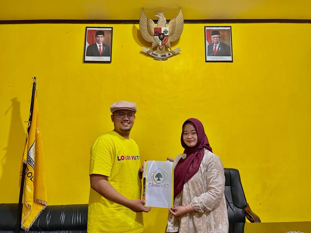 Bos Bus Pangeran Pindah Partai, Gabung Golkar Bukittinggi - Kata Sumbar