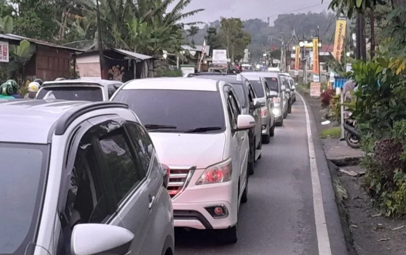 Macet Parah, Upiak Isil Sarankan Pemudik Tujuan Sumbar Lewat Lahat ...